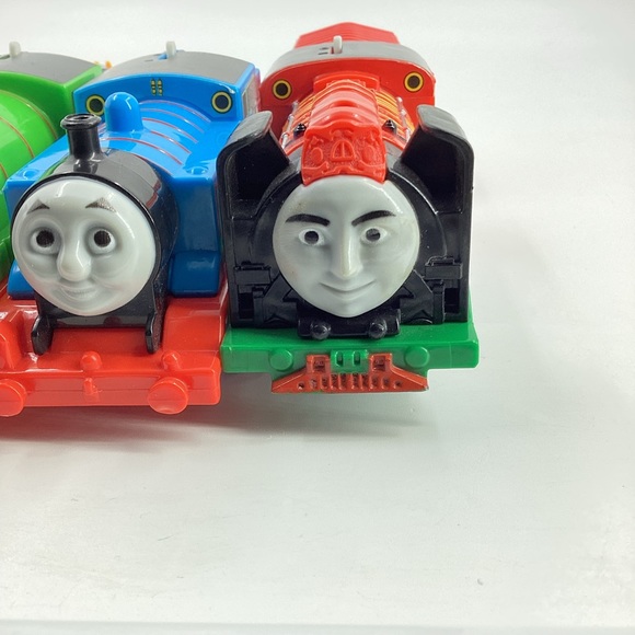 Thomas & Friends | Toys | Thomas Friends Trackmaster Motorized Train ...